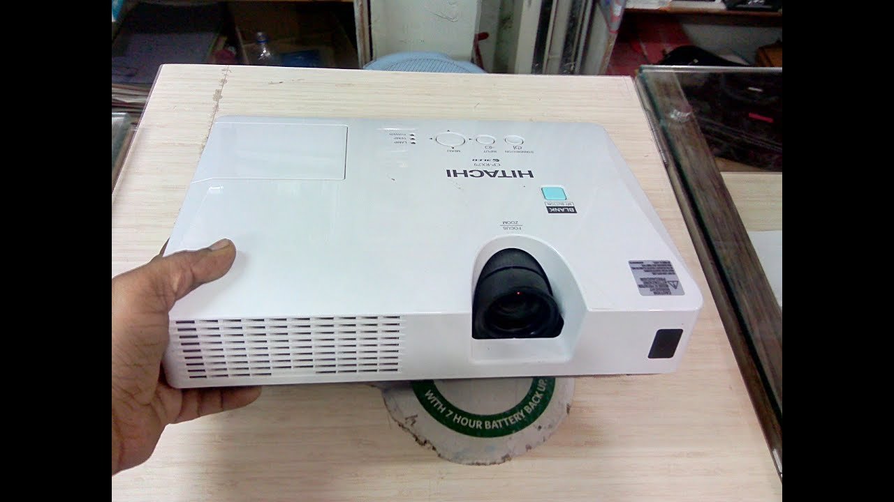 How To Reset Hitachi Projector? In August 6, 2024